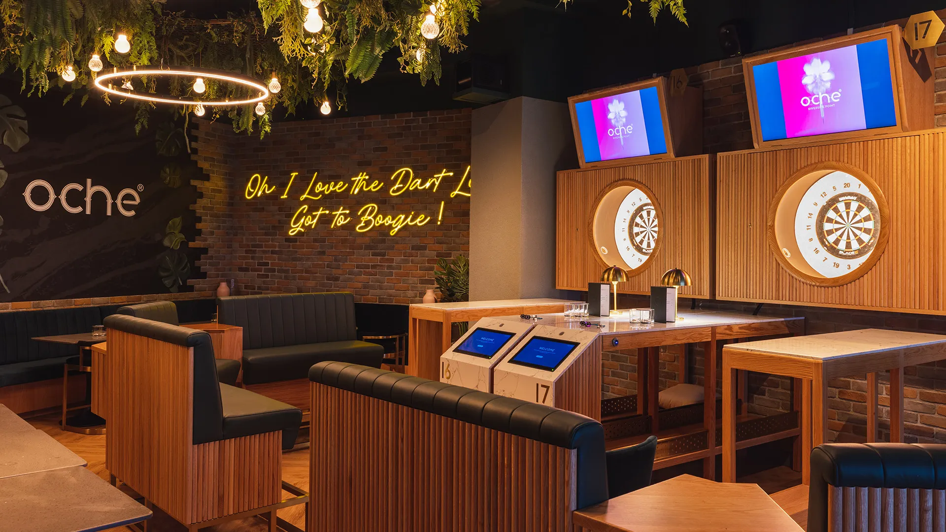 Oche Clarke Quay - Home Page